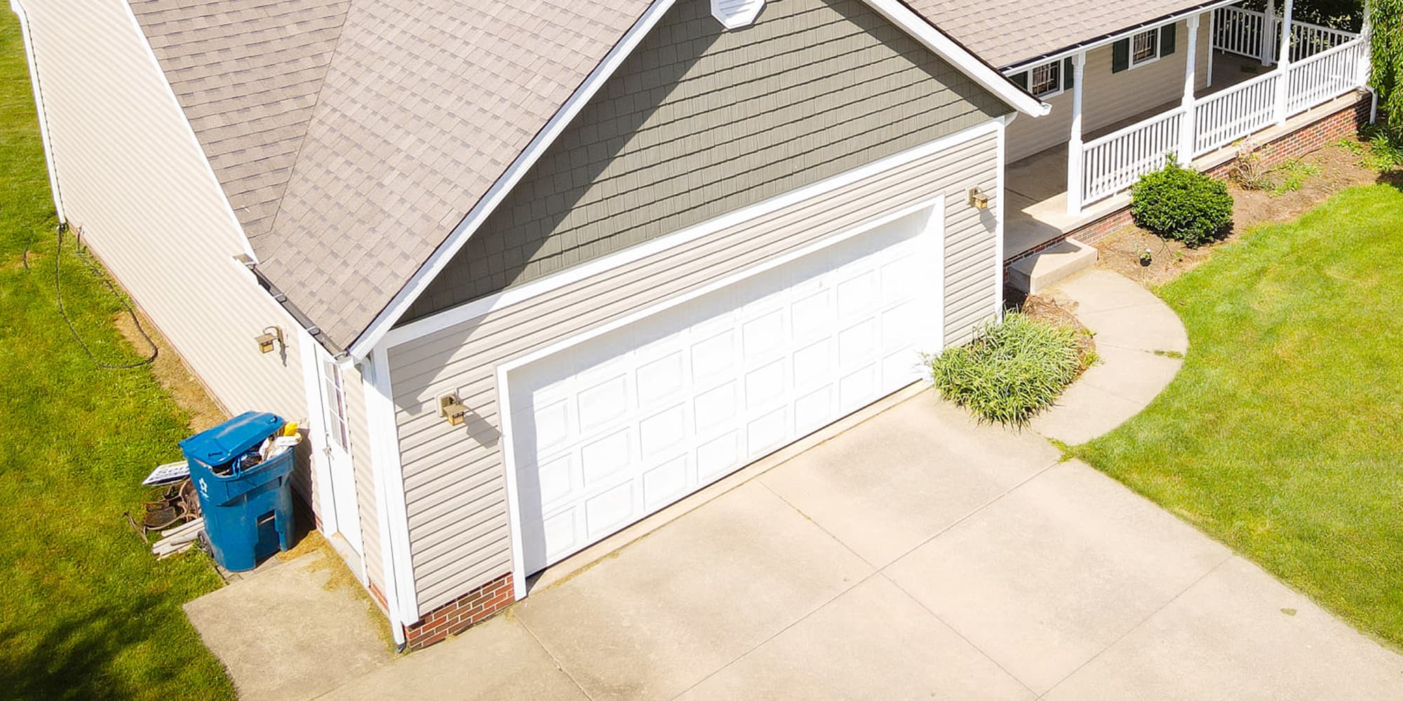 How Much Can I Expect to Pay for New Siding in Akron? - Eagle Eye Roofing